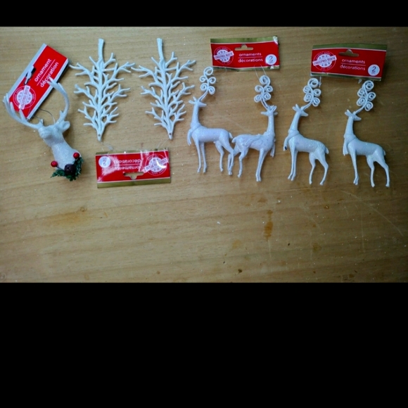 Christmas House | Holiday | Deer Decorations | Poshmark